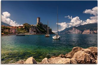 Artland Wanddeko Leinwand Bilder Wandbild 120x80 cm Mediterran Landschaften Idyll Burg Boot Gardasee Italien U4VN
