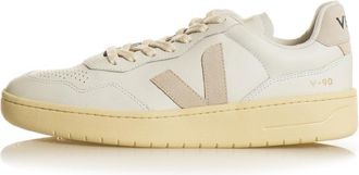 Veja V-90 Sneaker