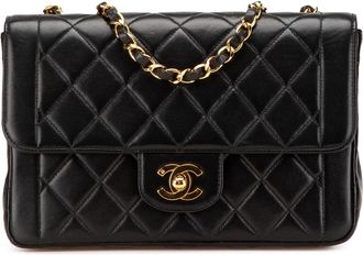 Chanel Hobo Bags - Medium CC Quilted Lambskin Border Single Flap - Gr. unisize - in Schwarz - für Damen
