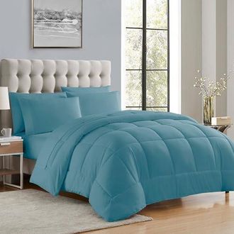 Sweet Home Collection Comforter Bed-In-A-Bag Solid Color All Season Ultraweiches Daunen-Alternativ Set und luxuriöse Bettwäsche, Polyester, Blau-Misty Blue, Twin