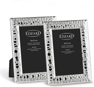Edzard 2er Set Fotorahmen Bilderrahmen Gubbio für Foto 10 x 15 cm, edel versilbert, anlaufgeschützt, mit Samtrücken, mit 2 Aufhängern, Fotorahmen zum Stellen