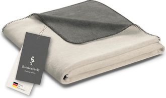 BIEDERLACK samtig-weiche Kuscheldecke aus Baumwolle und Polyacryl I Made in Germany I Öko-Tex I nachhaltig produziert I Wohndecke Double Optic in hellgrau-grau I