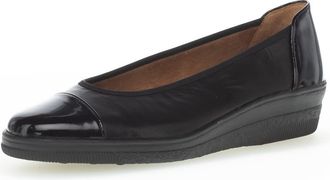 Gabor Petunia, Damen Flache Schuhe, Schwarz - Black (Black Leather/Patent) - Gr&ouml;&szlig;e: 43 EU