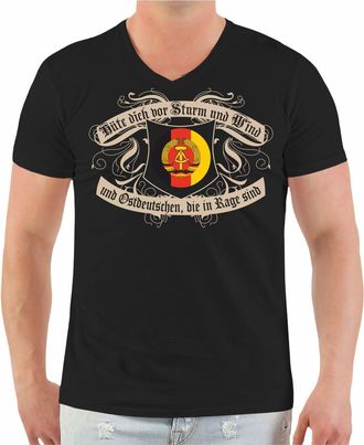Spass Kostet Herren M&auml;nner T-Shirt H&uuml;te Dich vor Sturm und Wind und Ostdeutschen DDR NVA