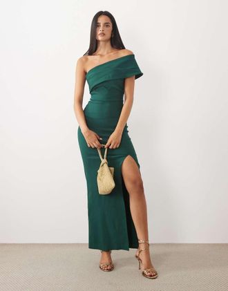 Vesper robe longue &agrave; &eacute;paules d&eacute;nud&eacute;es avec revers en bengaline vert fonc&eacute;