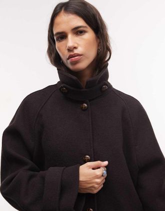 Monki manteau en m&eacute;lange de laine &agrave; col montant marron fonc&eacute;