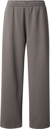Weekday Hose
