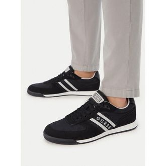 Guess Sneakers Guess FMTDIV SUE12 Schwarz