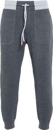 Brunello Cucinelli HOSEN & R&Ouml;CKE - Hosen auf YOOX.COM