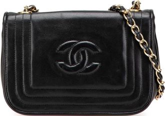 Chanel Hobo Bags - CC Stitched Lambskin Flap - Gr. unisize - in Schwarz - f&uuml;r Damen