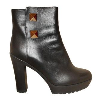 Valentino Garavani Valentino fur lined leather ankle boots Size 40