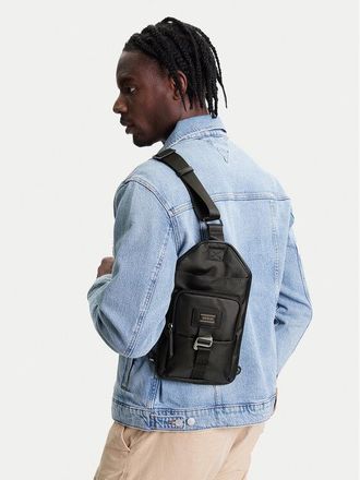 Guess Rucksack HMARCC P5326 Schwarz