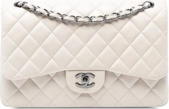 Chanel sac porté épaule Double Flap (2011) - Blanc
