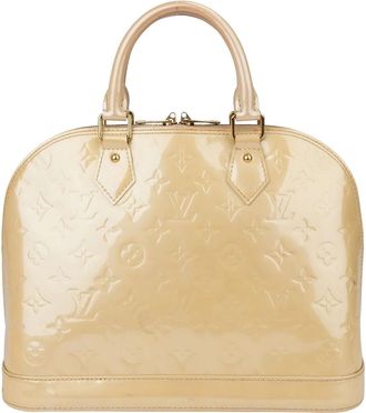 Louis Vuitton Crossbody Bags - Louis Vuitton Vernis Monogram Alma PM Handbag - Gr. unisize - in Gelb - f&uuml;r Damen