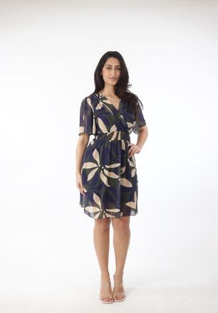 Elara Kleid