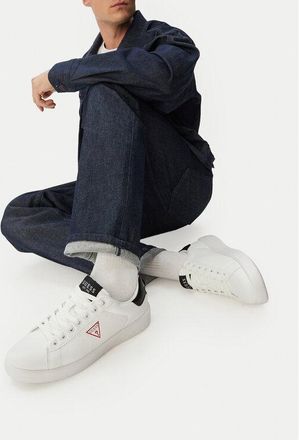 Guess Sneakers FMJYUKELE12WHITE. Wei&szlig;
