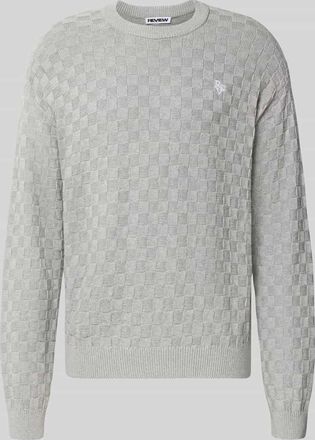 Review Regular Fit Strickpullover aus reiner Baumwolle mit Label-Detail