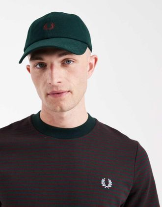 Fred Perry Casquette en piqu&eacute; &agrave; logo classique - Vert fonc&eacute;