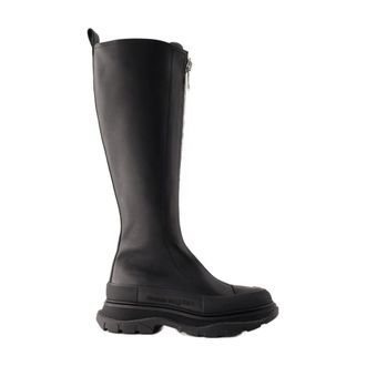 Alexander McQueen Womens Tread Slick Boot Black Leather