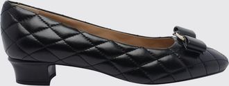 Ferragamo Vara Pumps aus gestepptem Nappaleder mit niedrigem Absatz
