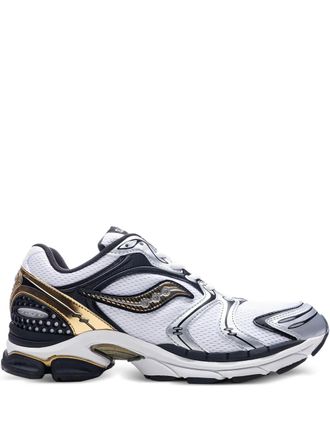 Saucony baskets ProGrid Triumph 4 CS Gold Chrome - Blanc