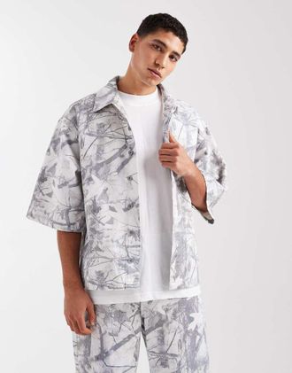 Asos Jeanshemd mit Military-Muster, Kombiteil-Bunt