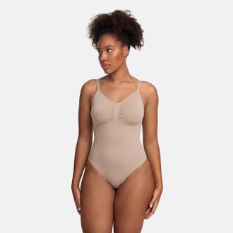 creamy fabrics Bodysuit Sculpting Shapewear mit Slip