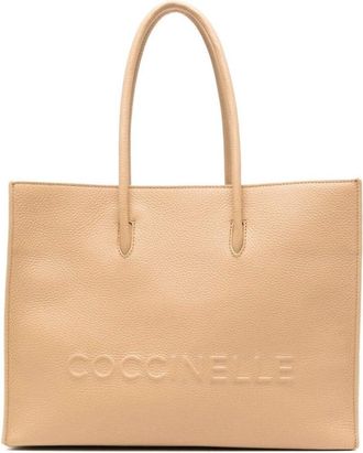 Coccinelle Coccinelle Myrtha Maxi Log Handbag Grained Leather Fresh Beige