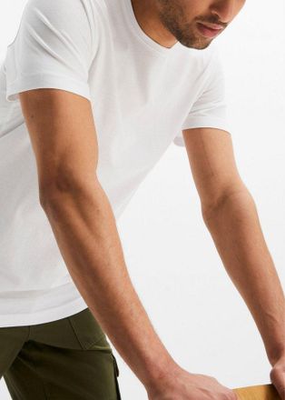 Bonprix T-Shirt (Packung, 5-tlg., 5er) Regular Fit, Kurzarm, f&uuml;r warme Tage, aus Baumwolle und Viskose