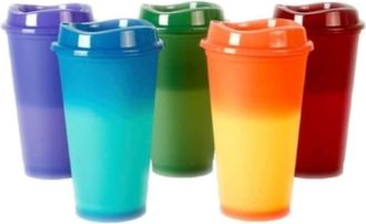 Generic Farbwechsel Becher f&uuml;r Hei&szlig;getr&auml;nke mit Deckel - Kaffeebecher to go - Mehrweg Plastikbecher - Kindertasse BPA Frei - 5er Pack