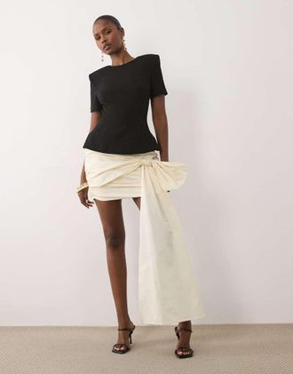 Asos Mini-Kleid mit strukturiertem Oberteil und Oversize-Schleifendetail-Multi