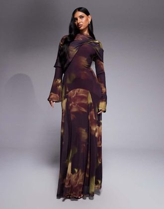 Asos Robe longue en tulle avec encolure drap&eacute;e effet superpos&eacute; - Imprim&eacute; fleurs floues-Multicolore