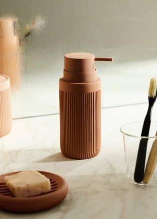 Mango Distributeur de savon ray&eacute; en r&eacute;sine ocre - Home - Taille unique - MANGO HOME