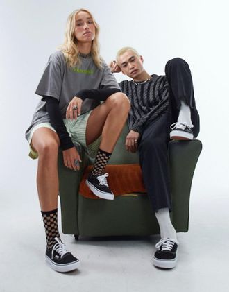 Vans Authentic - Sneaker in Schwarz und Weiß