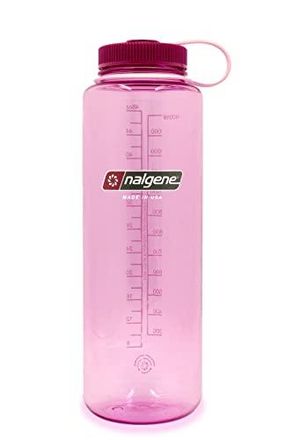 Nalgene Sustain Tritan Bouteille deau sans BPA fabriqu&eacute;e avec un mat&eacute;riau d&eacute;riv&eacute; de 50% de d&eacute;chets plastiques, 1,4 l, ouverture large, Cosmo