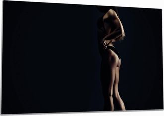 Wallario Herdabdeckplatte/Spritzschutz aus Glas, 1-teilig, 90x52cm, für Ceran- und Induktionsherde, Sexy Frau im Dunkeln - Schatten, Silhouetten, Muskeln