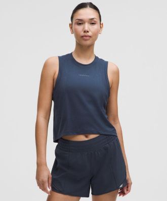 lululemon Swiftly Crop-Tanktop im Oversized Fit f&uuml;r Frauen - Gr&ouml;&szlig;e 12 in Club Blue