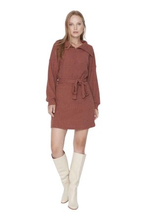 Trendyol Damen Trendyol Woman Design Maxi Smock Dress Crew Neck Woven Dress Kleid, Camel, M EU