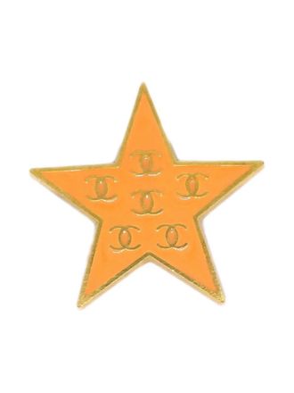 Chanel broche à motif étoile (2001) - Or