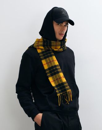 Fred Perry Schal aus Lammwolle mit Tartanmuster in Gold