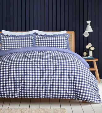 Sleepdown Gingham-Karo, Blaue einfarbige R&uuml;ckseite, weich, pflegeleicht, Bettbezug mit R&uuml;schenrand-Kissenbez&uuml;gen, Kingsize-Gr&ouml;&szlig;e (230 x 220 cm)