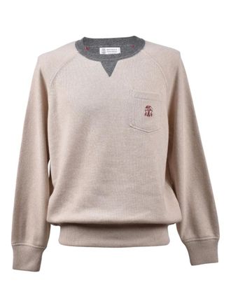Brunello Cucinelli pull à manches raglan et logo brodé - Tons neutres