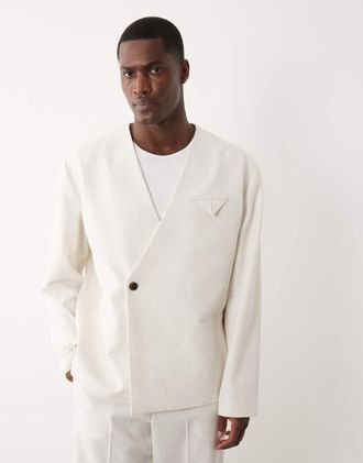 Asos Veste de costume coupe carr&eacute;e sans col - Taupe-Neutral