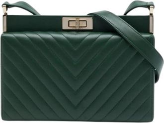 Chanel Sac bandouli&egrave;re matelass&eacute; en cuir dagneau pr&eacute;-aim&eacute; - Femme - Pre-owned - Vert - Taille: ONE Size