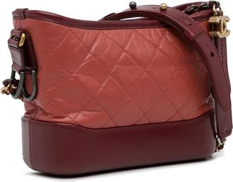 Chanel Hobo Bags - Small Chevron Lambskin Gabrielle Crossbody - Gr. unisize - in Rot - f&uuml;r Damen