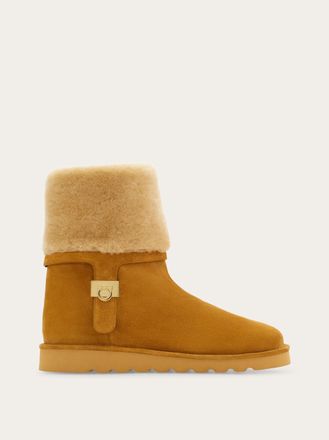 Ferragamo Damen Stiefelette mit Hug-Schnalle Beige Gr&ouml;&szlig;e 36.5