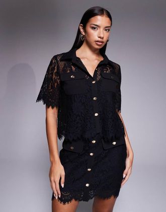 Forever New Lola - Spitzenhemd in Schwarz, Kombiteil