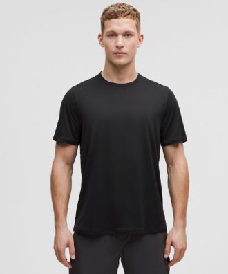 lululemon Mile Maker Run Crew Leichtes Kurzarm-Laufshirt mit Rundhalsausschnitt für Männer - Größe 2XL in Black