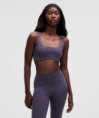 lululemon Softy Suedey BH Leichter Halt f&uuml;r B/C-Cups f&uuml;r Frauen - Gr&ouml;&szlig;e 2XS in Nightfall