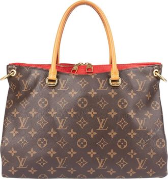 Louis Vuitton Crossbody Bags - Louis Vuitton Canvas Monogram Pallas MM Handbag - Gr. unisize - in Braun - für Damen